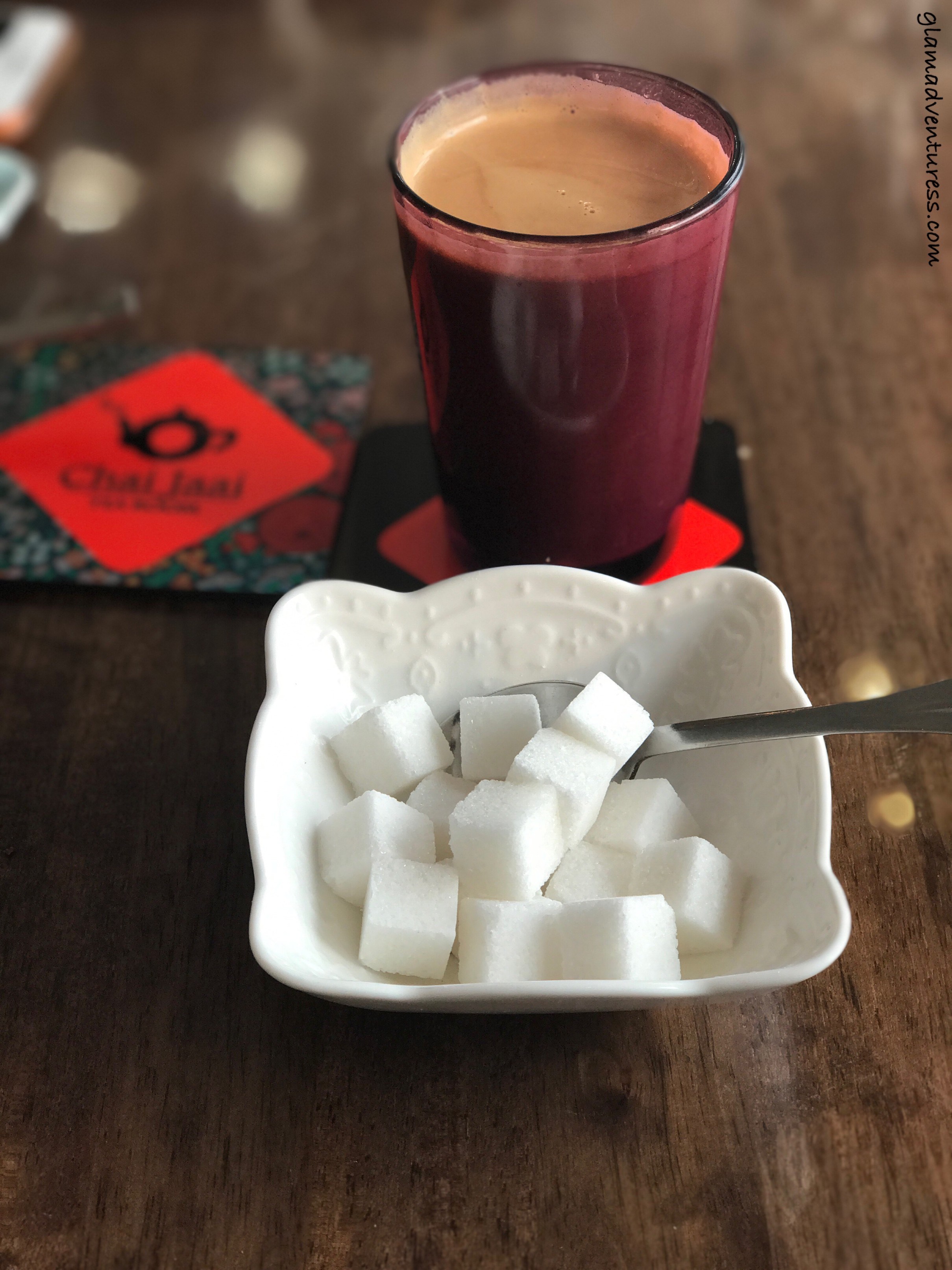 CHAI JAAI- A TEA ROOM YOU MUSTN'T MISS WHEN IN KASHMIR! - Glam Adventuress
